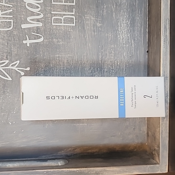 Rodan + Fields | Skincare | Rodanfields Redefine Pore Refining Toner ...